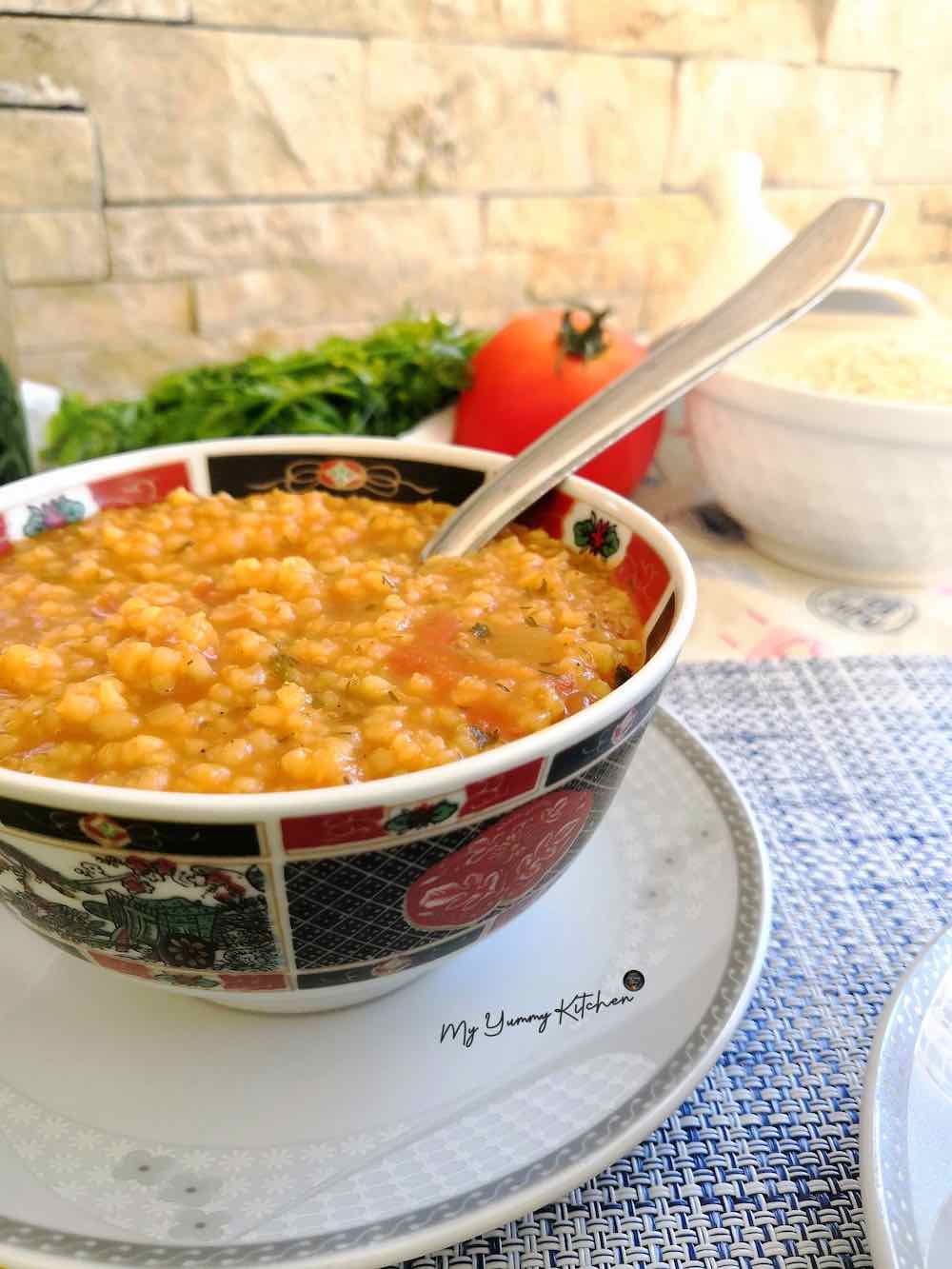 Tchicha marocaine | Soupe à la semoule d'orge facile - My Yummy Kitchen